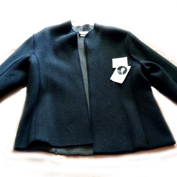 Linda Lundstrom | Jackets & Coats | Pure New Wool Linda Lundstrom ...